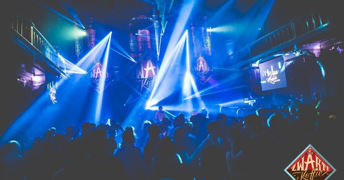 Zwarte Koffie | Paradiso