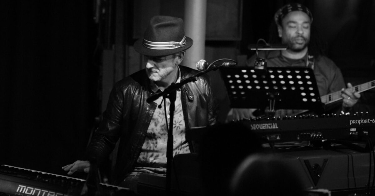 Matt Johnson (Jamiroquai) | Paradiso