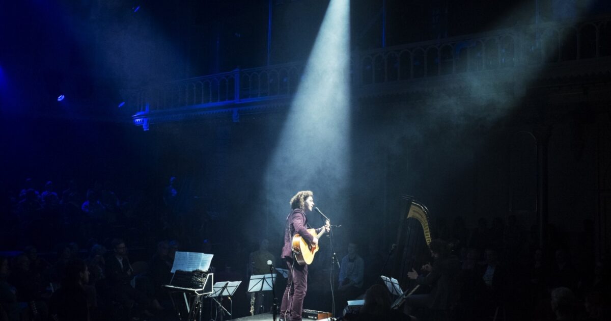 The Paradiso Orchestra: Zing! Met Nora Fischer, Morris Kliphuis, Kris ...