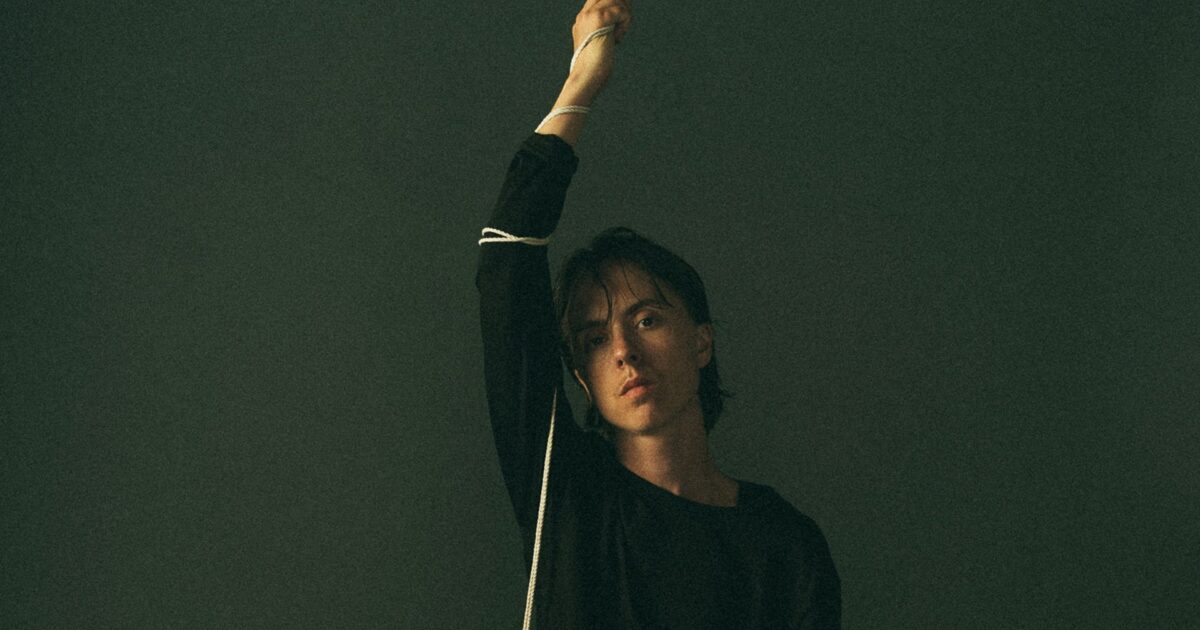 Hand Habits | Paradiso